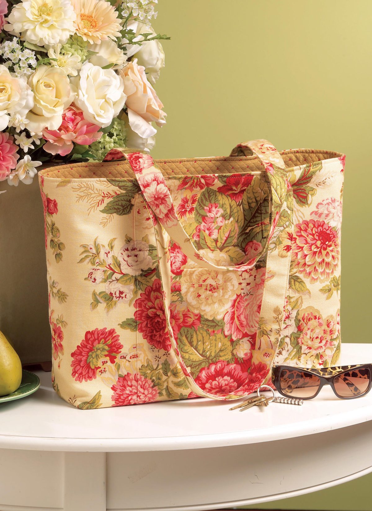 Butterick Sewing Pattern B5267 Tote Bags in Three Styles - Sewdirect