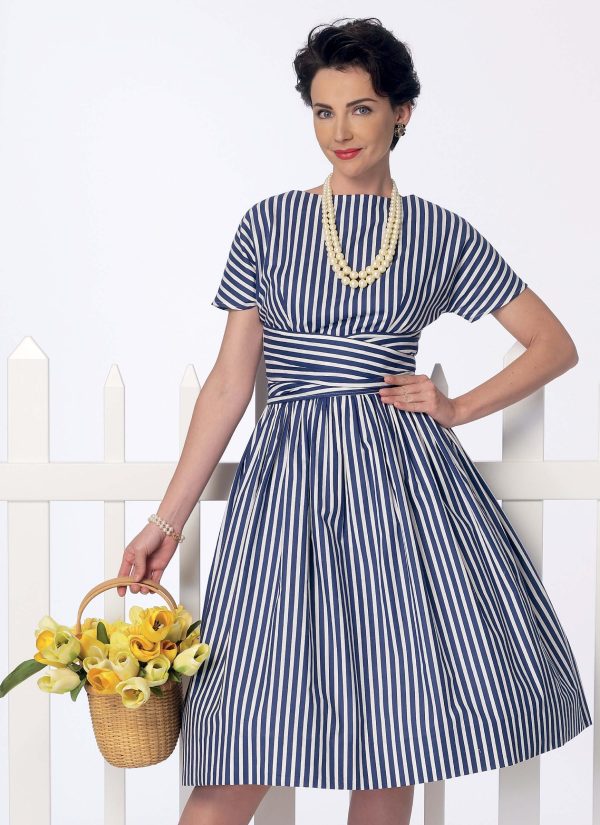 Butterick Sewing Pattern B6318 Retro Dress - Sewdirect