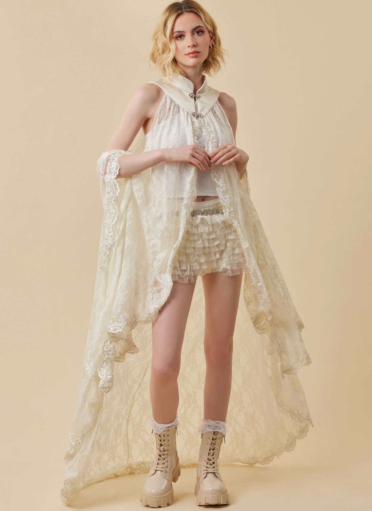 Simplicity Sewing Pattern S3161 Misses’ Capes - Sewdirect