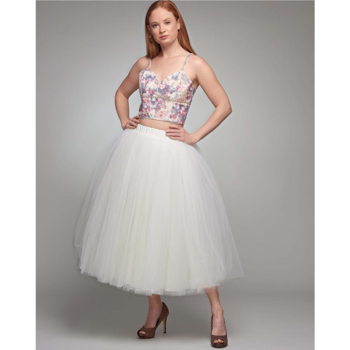 Simplicity Sewing Pattern S8869 Misses’ Lined Tops - Sewdirect