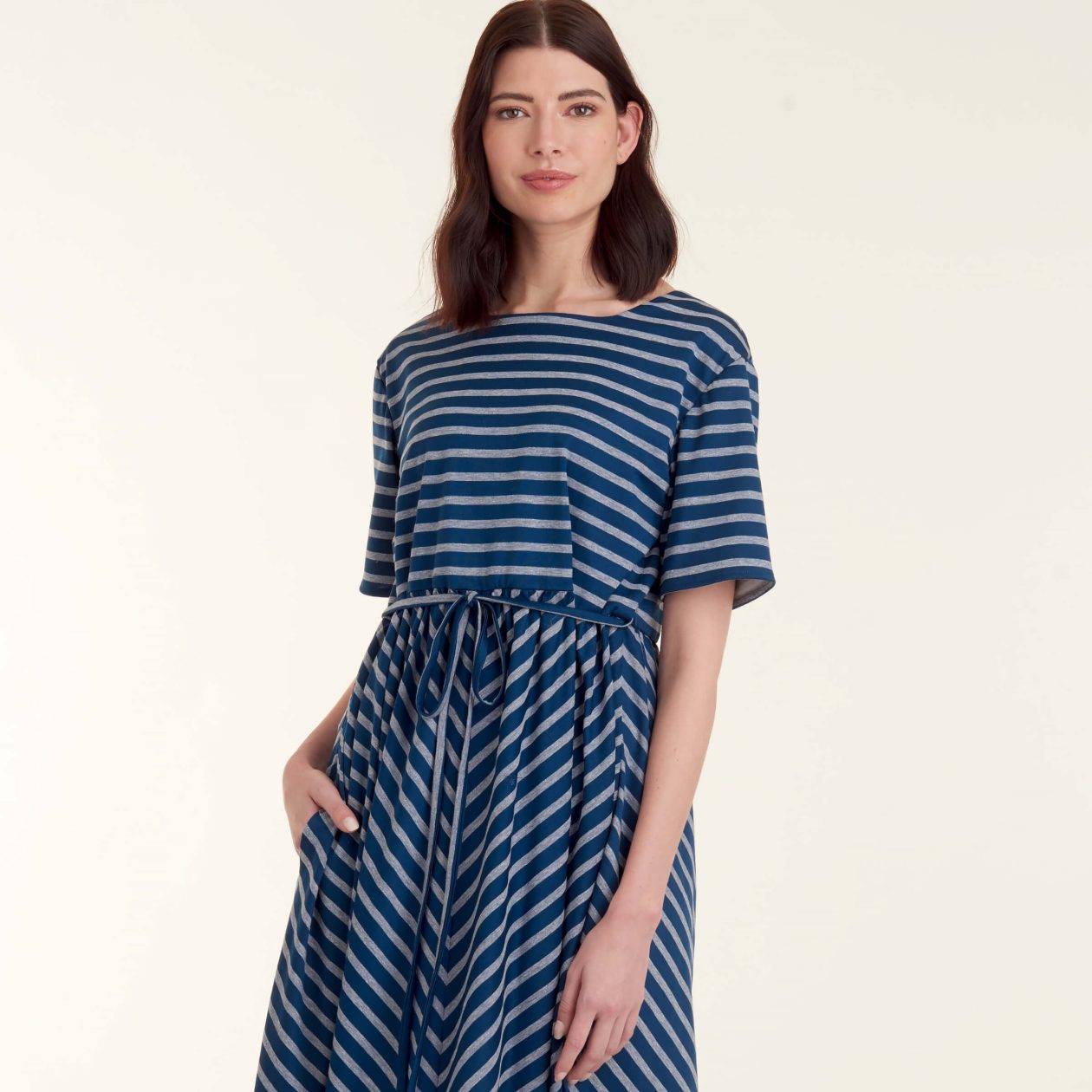 Simplicity Sewing Pattern S9140 Misses’ Relaxed Pull-on Dress - Sewdirect