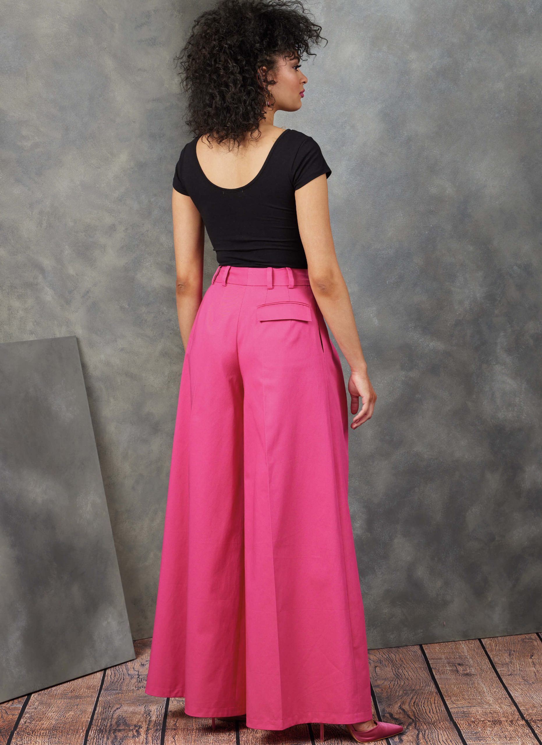 Vogue Patterns V1910 Misses’ Pleated Trousers - Sewdirect