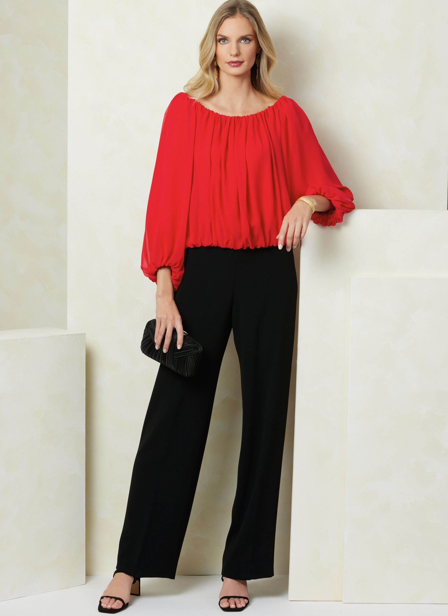 Vogue Patterns Sewing Pattern V2091 Misses’ Top with Length Variations ...