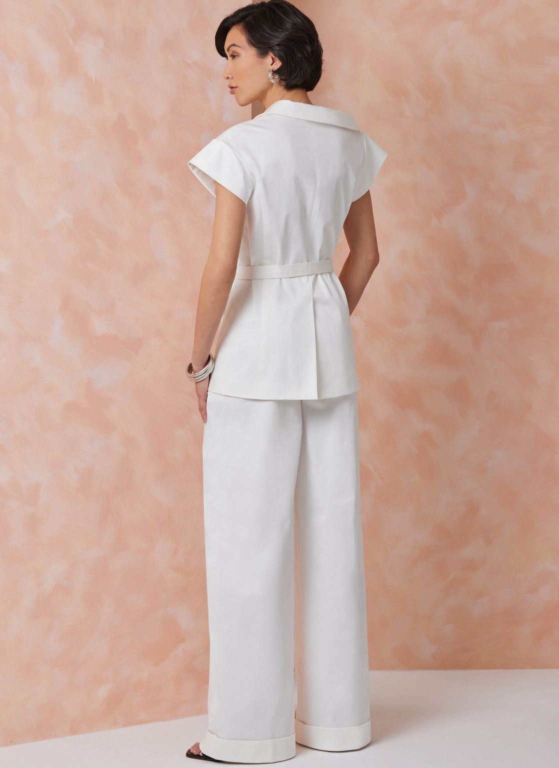 Vogue Patterns Sewing Pattern V2117 Misses’ Jacket and Trousers - Sewdirect