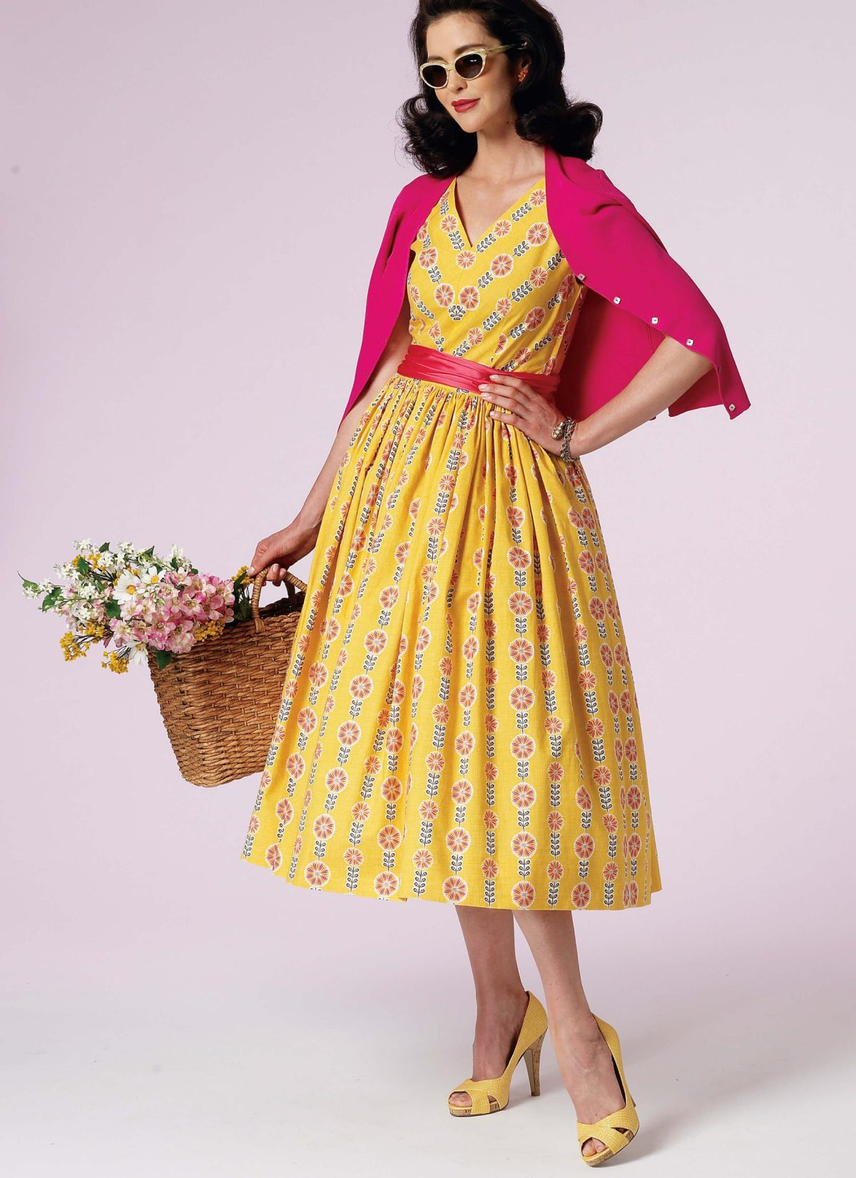 Vogue Patterns V8789 Misses’/Misses’ Petite Dress and Cummerbund ...
