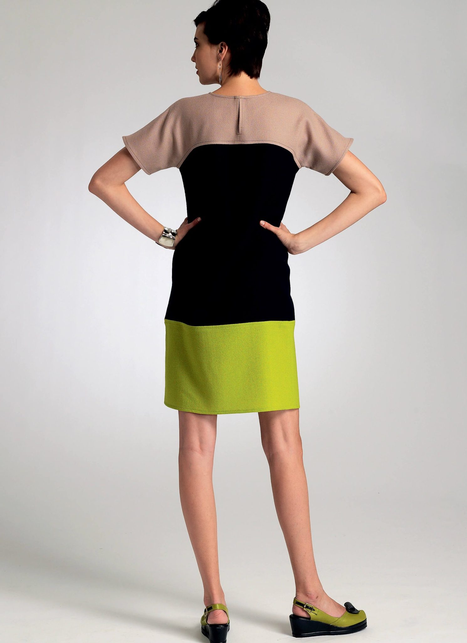 Vogue Patterns V8805 Misses’ Dress - Sewdirect