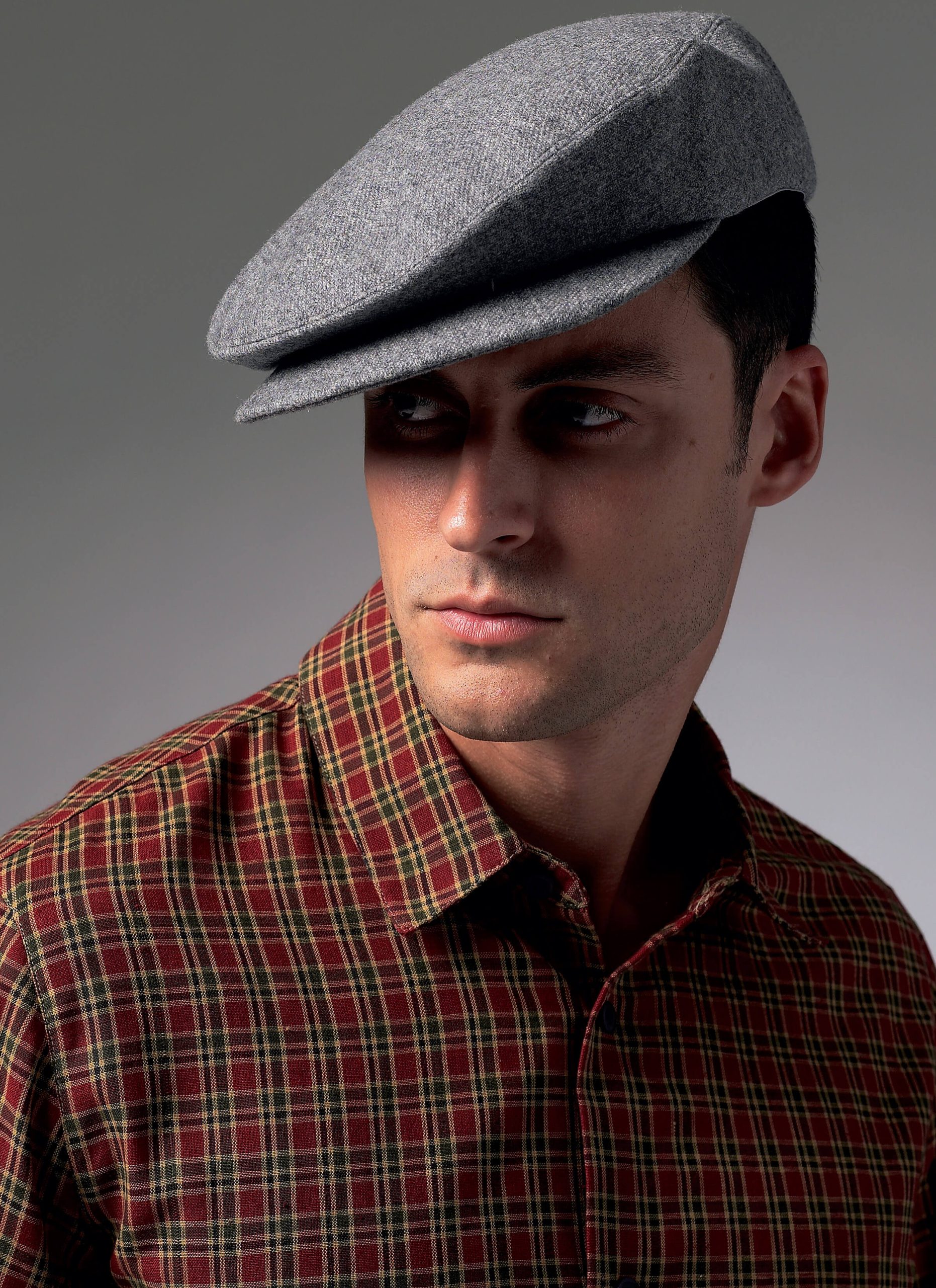 Vogue Patterns V8869 Men’s Hats - Sewdirect