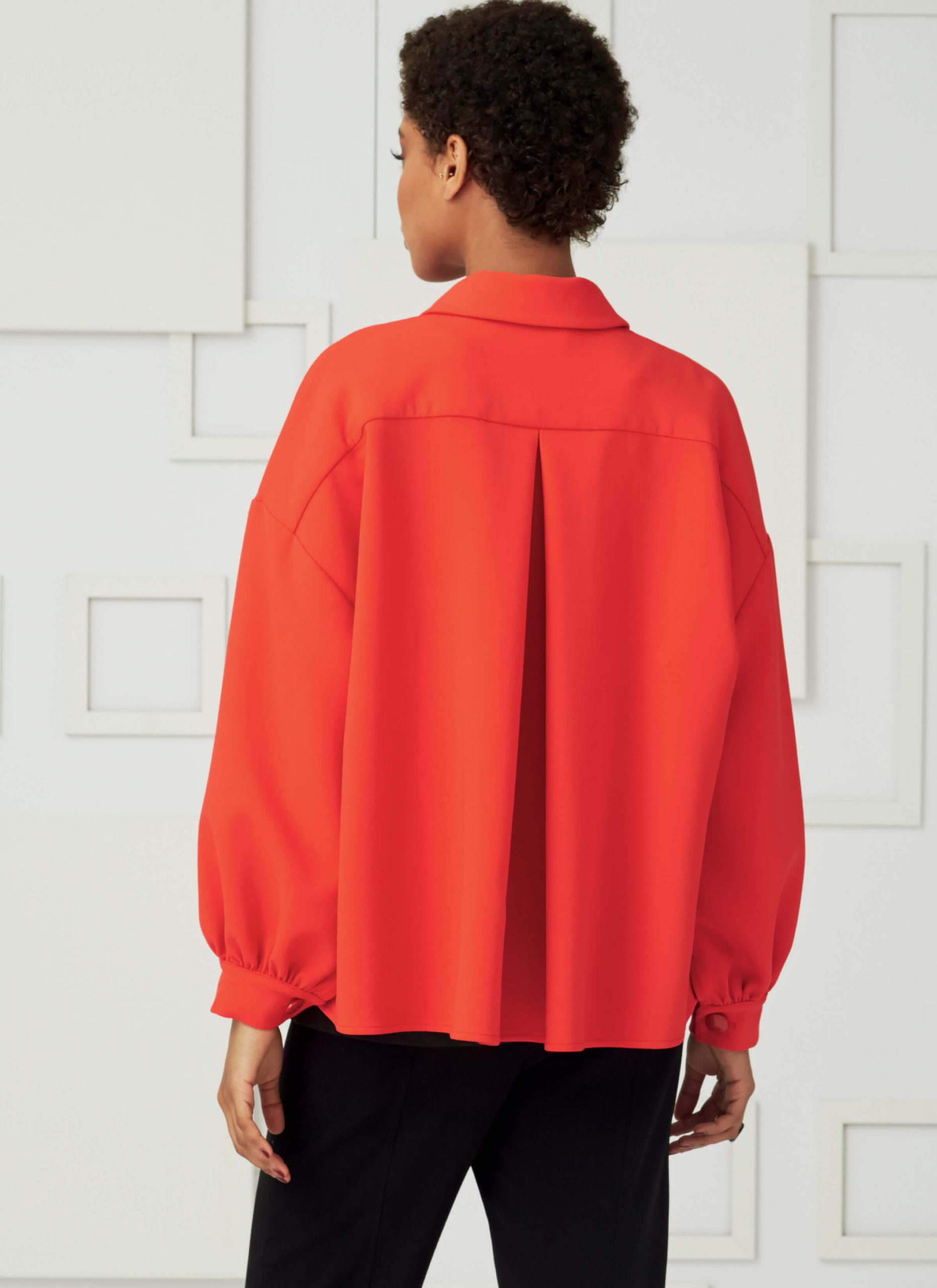 Vogue Patterns V9286 Misses’ Tops, Straight Skirt, and Trousers - Sewdirect