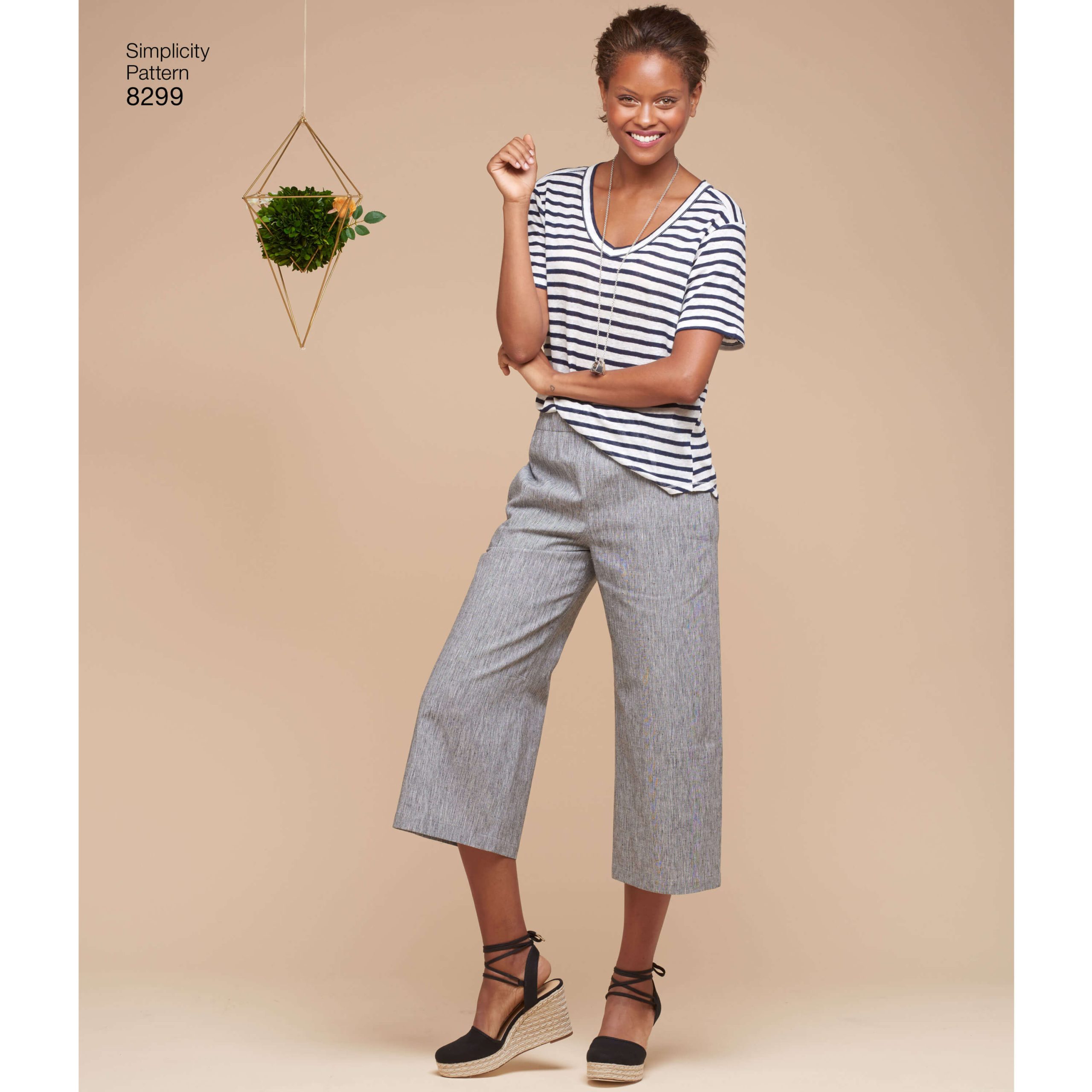 Simplicity Pattern 8299 Misses’ Skirts or trousers in various lengths ...